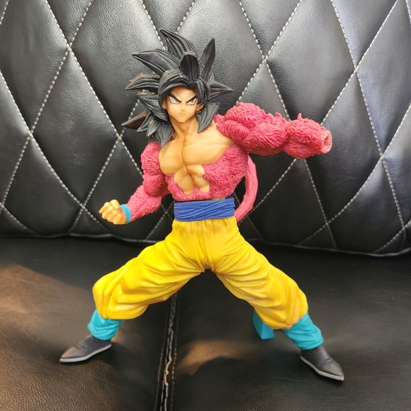 Dragonball Z | Toys | Dragon Ball Gt Super Saiyan 4 Goku Figure Full ...